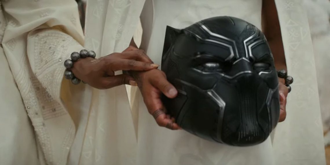 Wakanda Forever Trailer: Flying Namor, A New Black Panther, And Iron ...